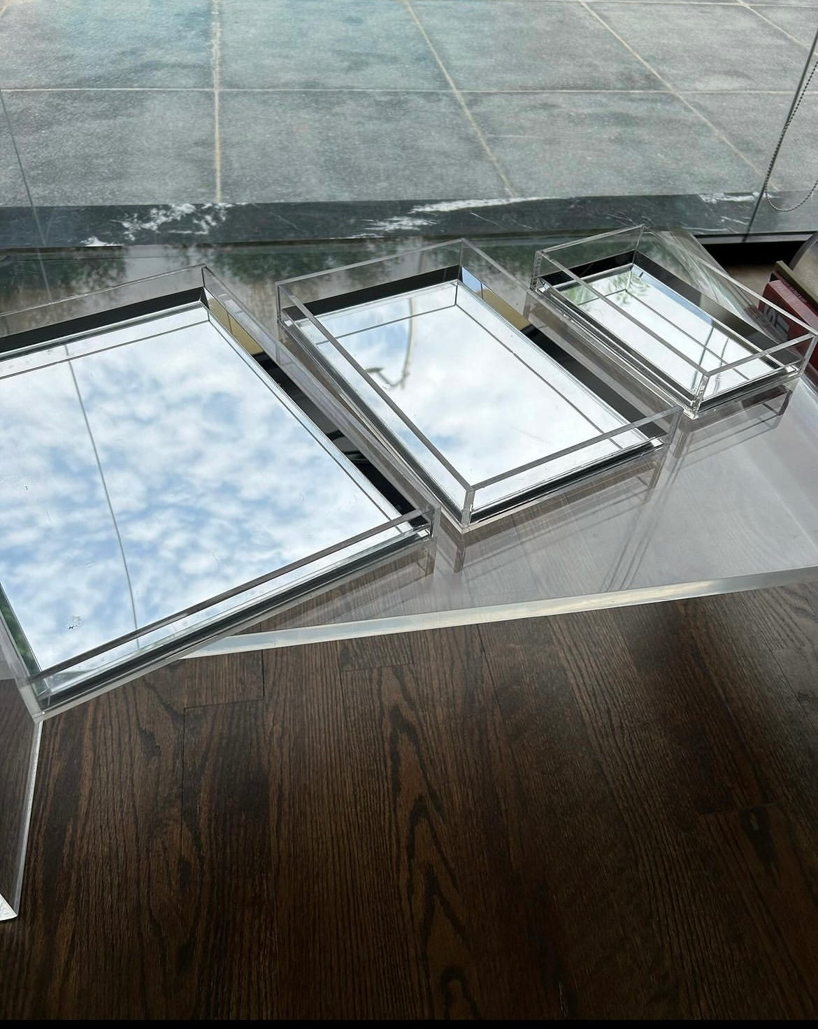 Choose the Right Acrylic Furniture for Your Home – PlexiForm